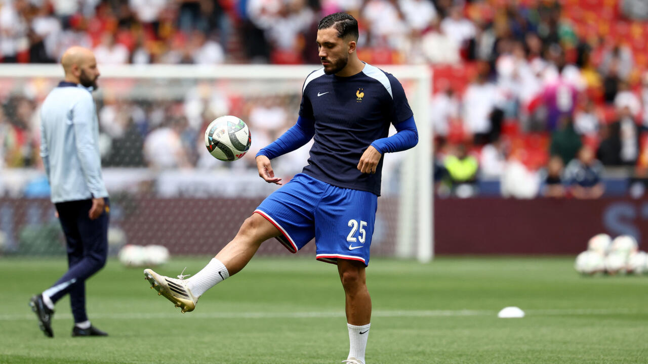 Manchester City closing in on Rayan Cherki deal from Lyon - Sports